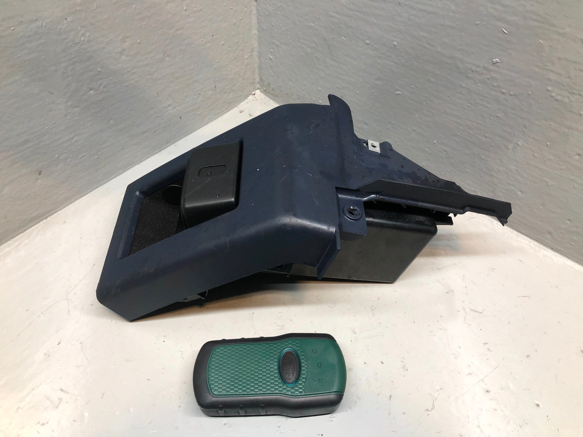 Range Rover L322 Venture Camera with Dash Mounted Charger 2002 to 2010 ...